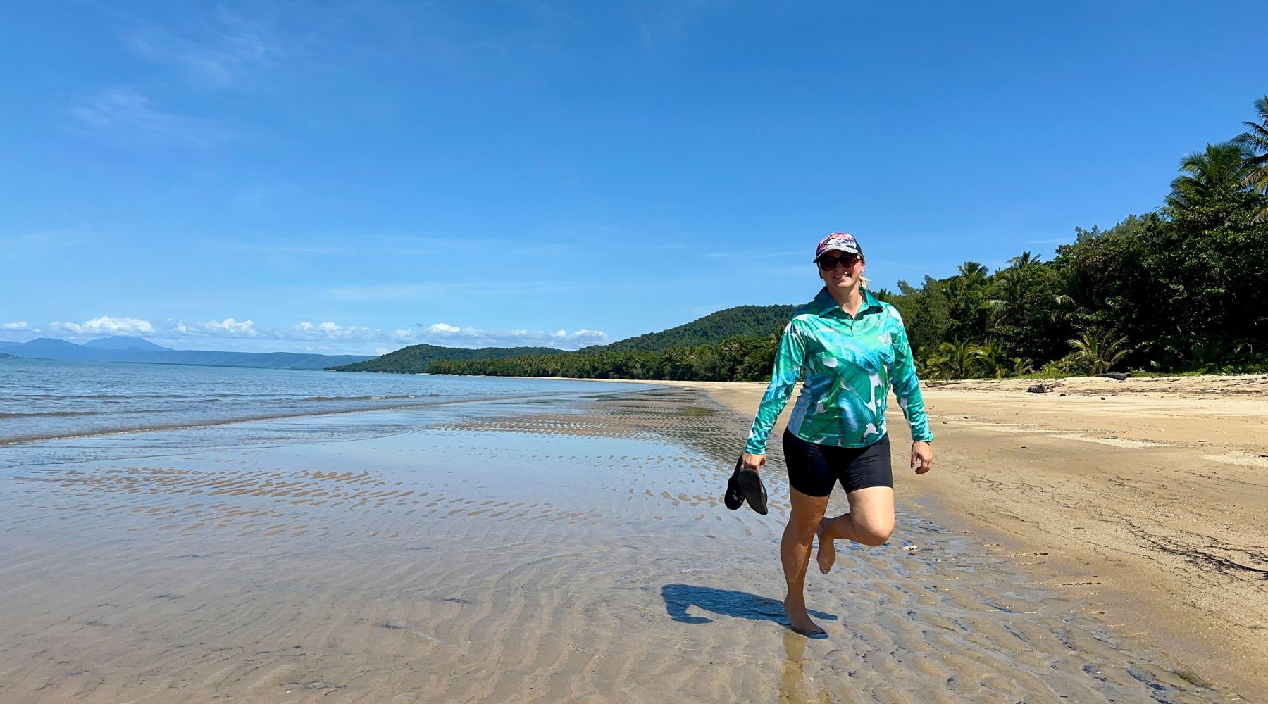 Stylish & Practical Clothing for Mums | Fish Feeder